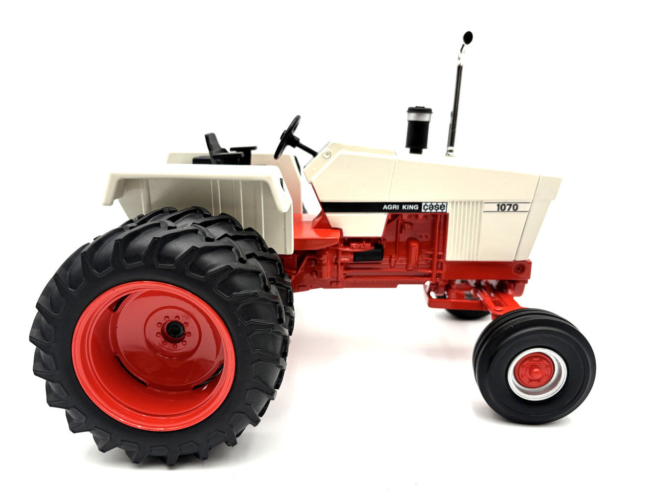 1/16 Case 1070 Agri King – Creekside Farm Toys