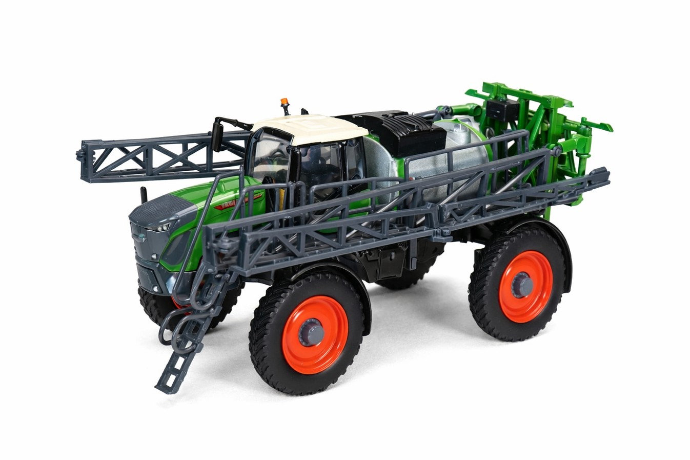 1/64 Fendt Rogator 900 Sprayer – Creekside Farm Toys