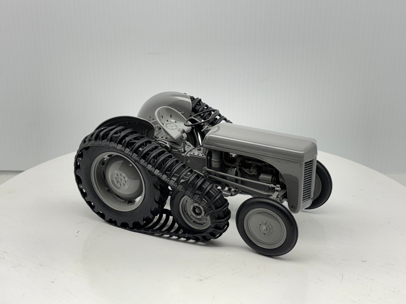 1/16 Ferguson TEA-20 – Creekside Farm Toys