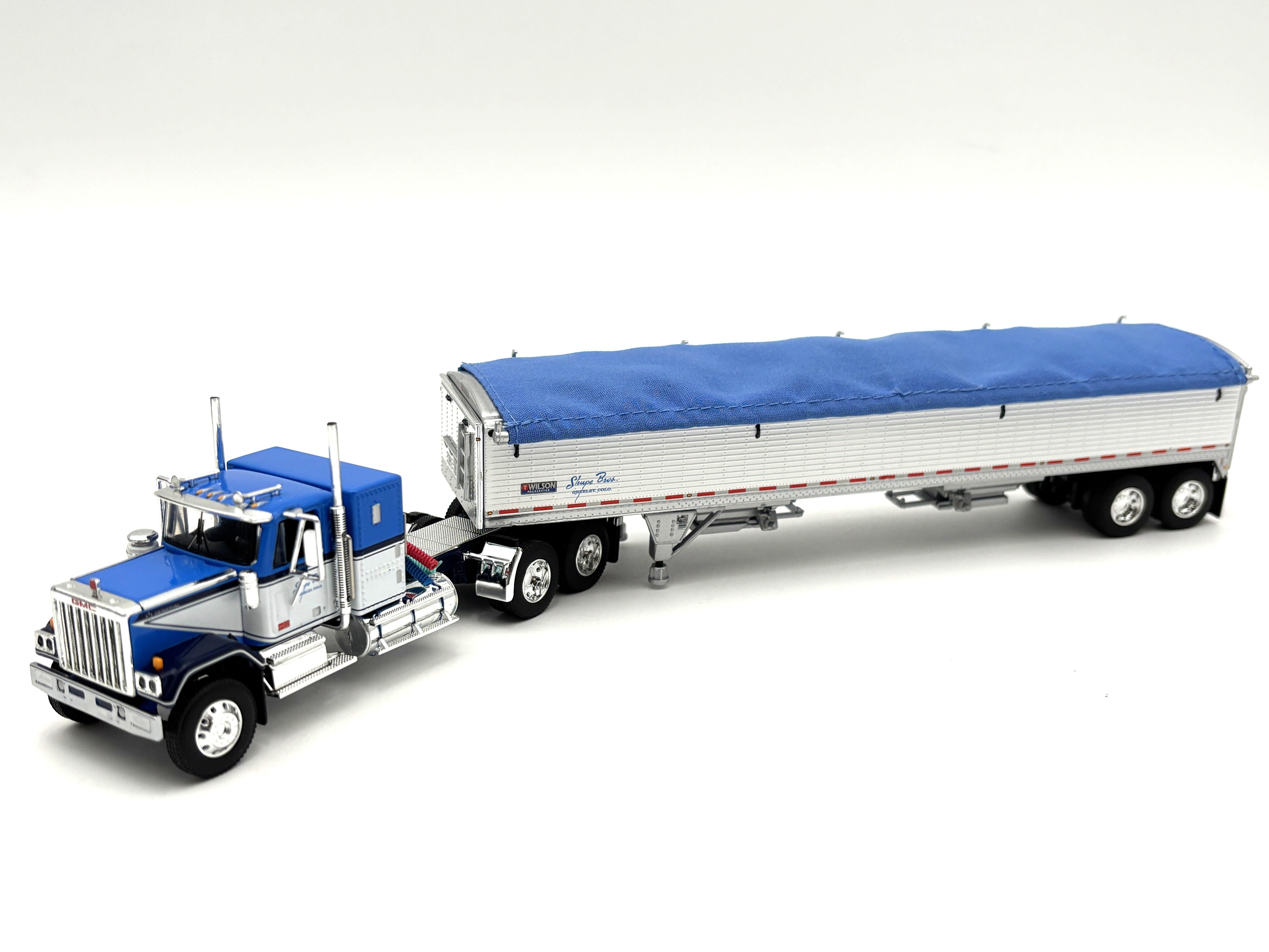 1/64 GMC General with 43 Wilson Trailer Blue – Creekside Farm Toys