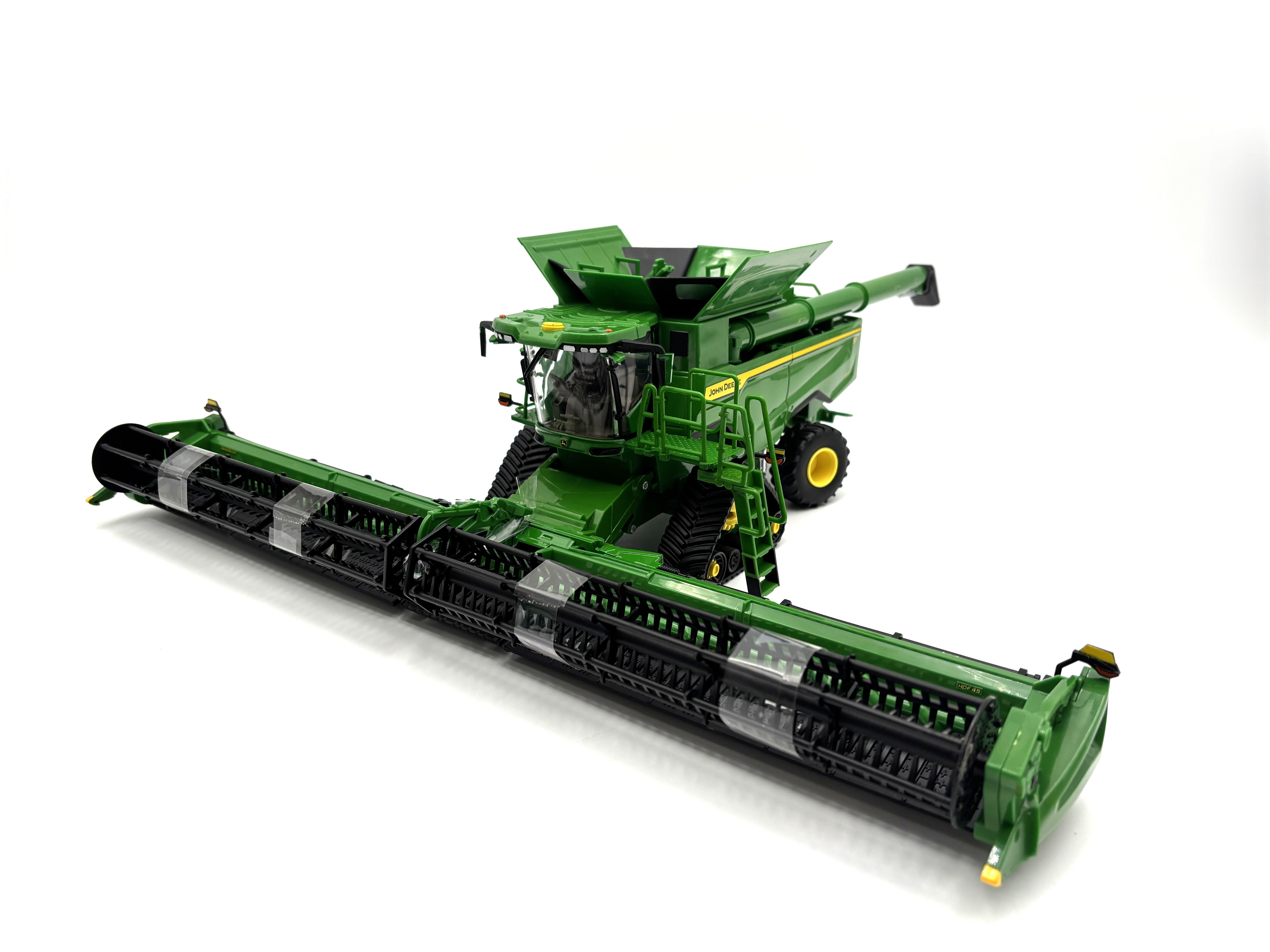 1/32 John Deere S7 900 Tracked Prestige Combine – Creekside Farm Toys