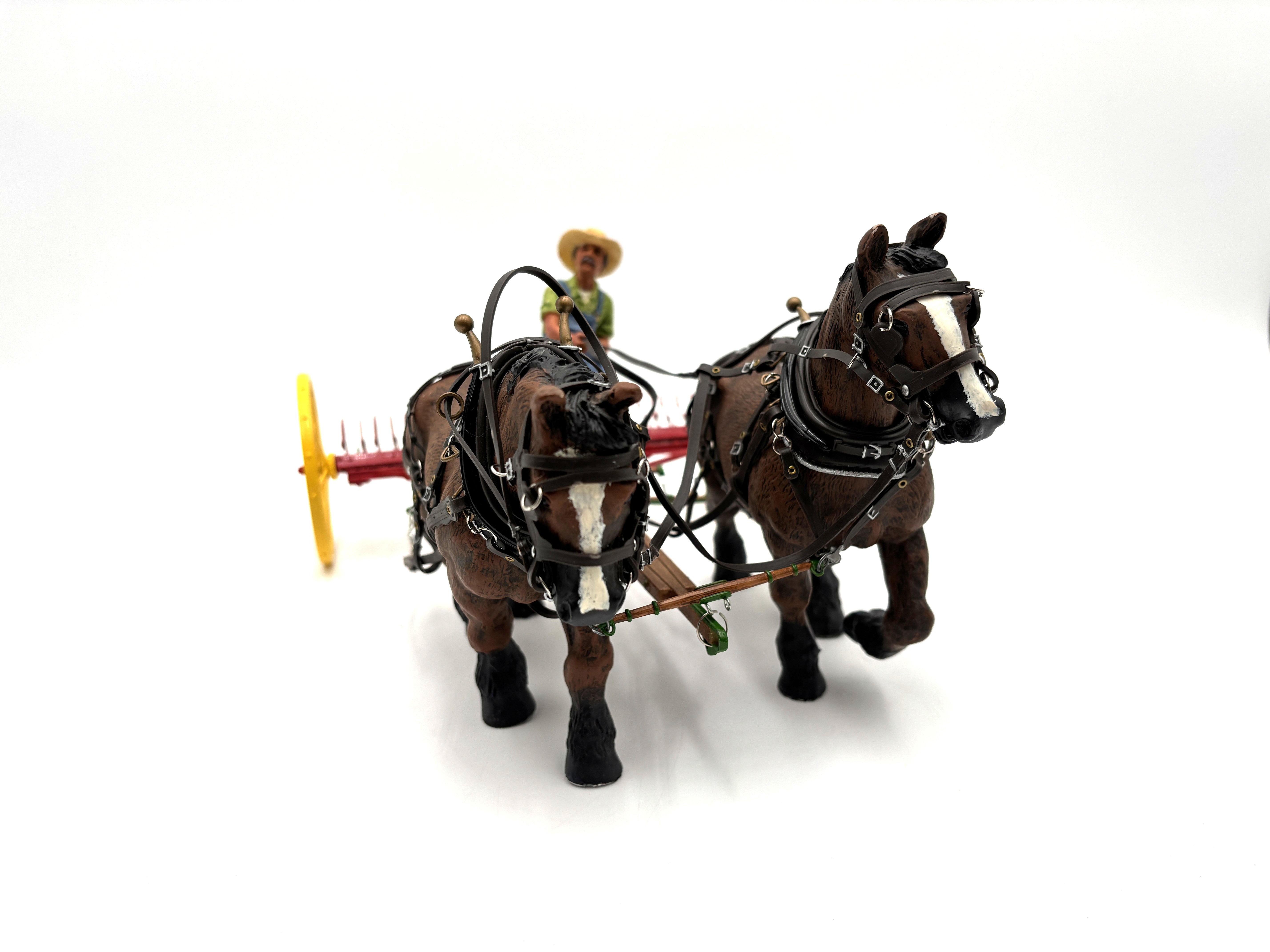 1/16 John Deere Sulky Rake with Team – Creekside Farm Toys