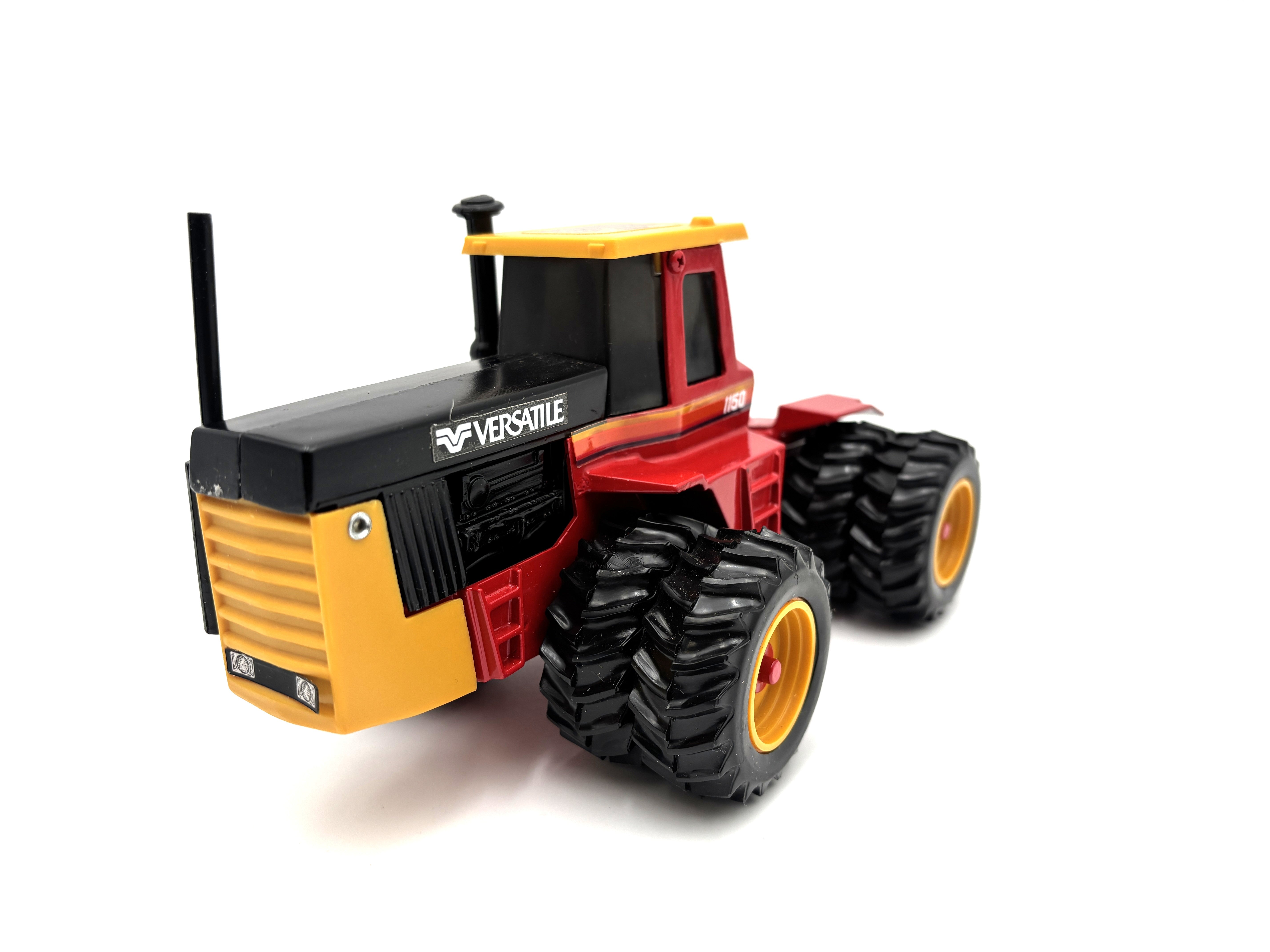 1/32 Versatile 1150 National Canadian Toy Show – Creekside Farm Toys